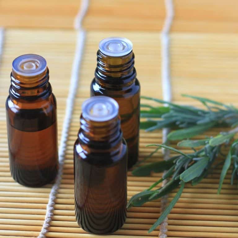 Do Essential Oils Expire? Are Old Essential Oils Bad For You?
