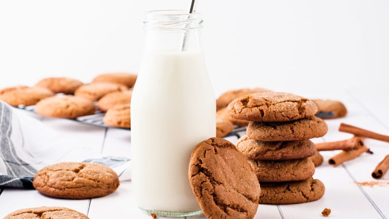 1 Bowl Gluten-free Ginger Cookies (Sugar-free with Vegan Option)