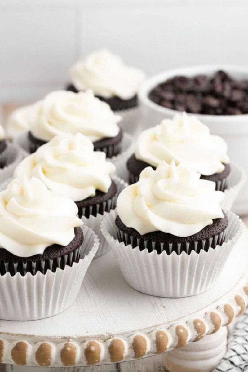 Sugar-free Buttercream Frosting (Rich, Creamy, & Not Too Sweet)